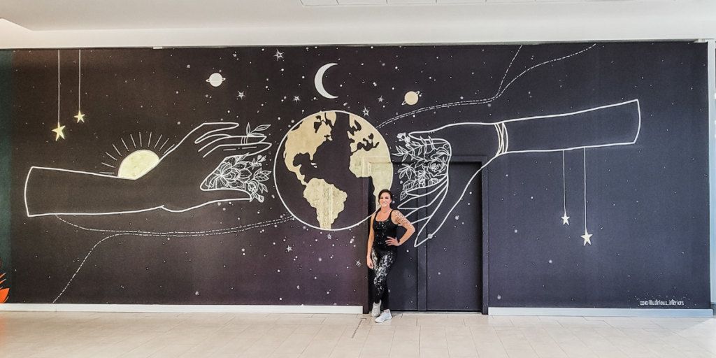 Sit down with artist Ashley Rosenow - Kingsway Mall