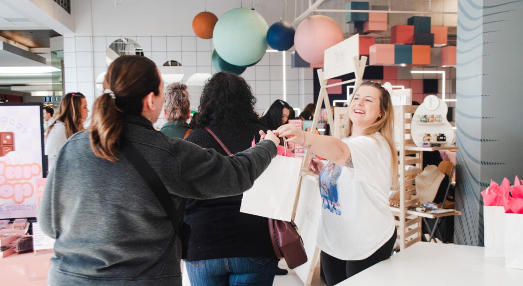 Malla MRKT Edmonton | Kingsway Mall